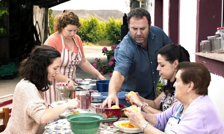 Crítica de Alcarrás (2022): Película de Carla Simón